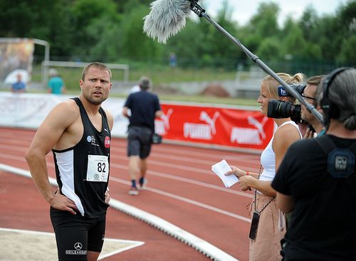 Wetzlar 2. Teil: Steven Müller läuft über 200 Meter zum Sieg ...