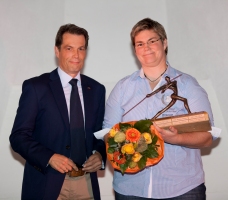 Hessischer Leichtathletik-Verband: HLV-Preis 2016 an Sabine Rumpf verliehen